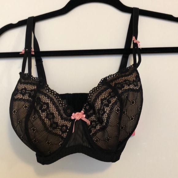 Betsey Johnson | Intimates & Sleepwear | Betsy Johnson Eyelet Lace ...